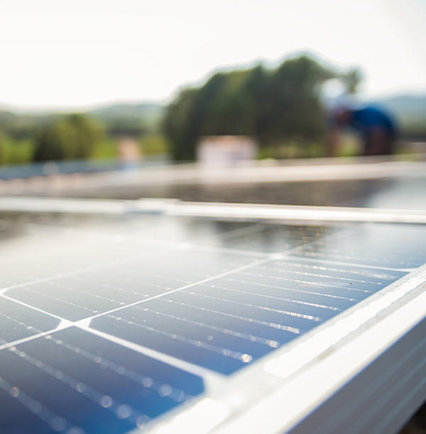 Solaranlage für das Gartenhaus: Lohnt sich das? | POCO