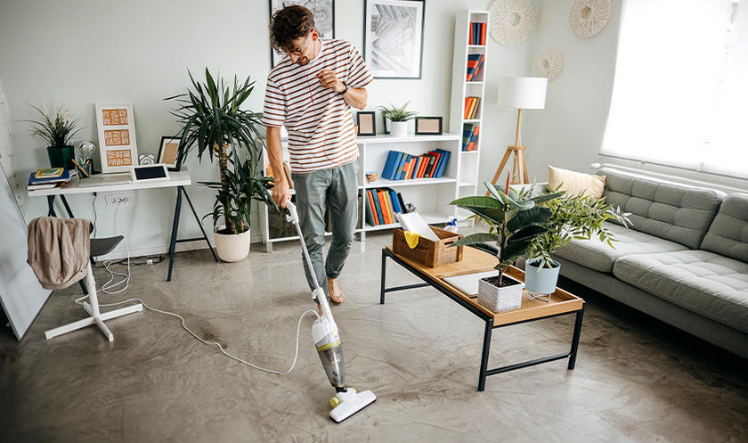 Linoleum reinigen: Tipps zu Putzmitteln und mehr | POCO